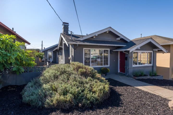 Furnished Home Minutes From Hospitals, Sfo & Tech - South San Francisco, CA