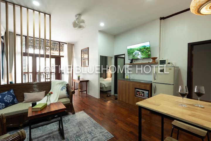 Cozyapt|balcony|freelaundry|fullkitchen|templeview - Vientiane