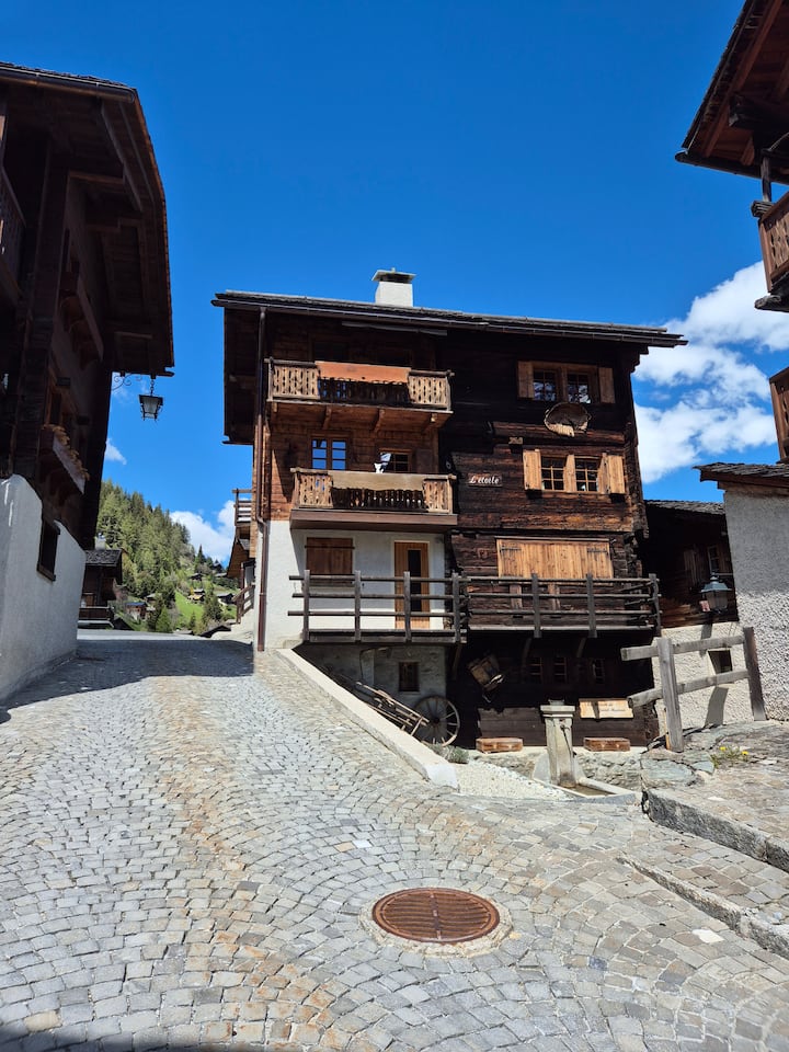 Appartement Dans Un Chalet - Grimentz