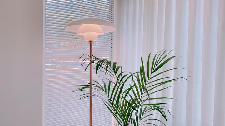 (영일대 해수욕장도보3분, 욕실1.5개, 2인전용)청결그자체! - Pohang-si