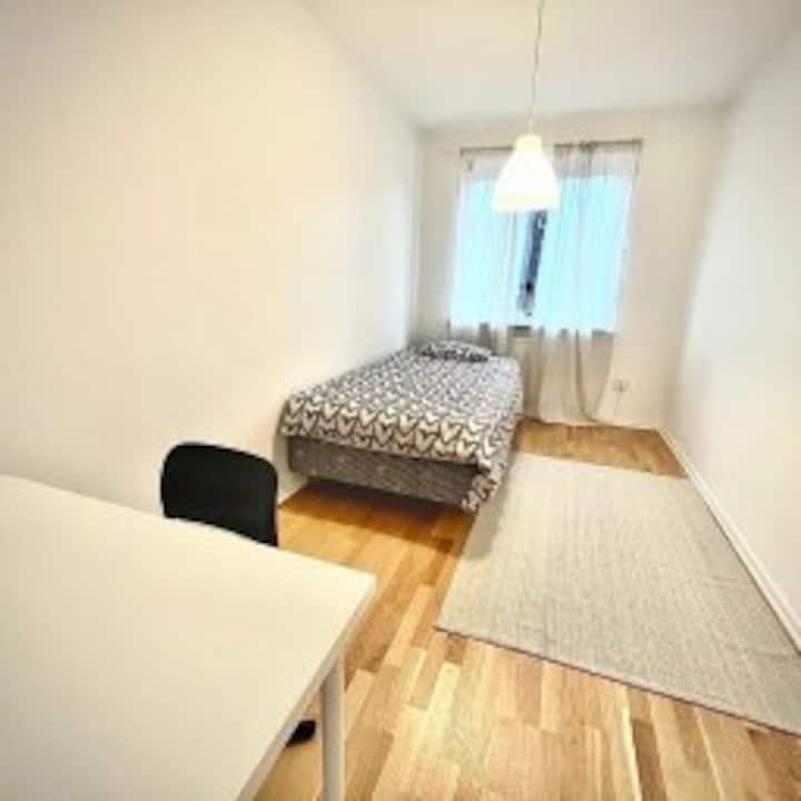 2br • Near Liseberg & Avenyn • Family & Work Stay - Gothenburg