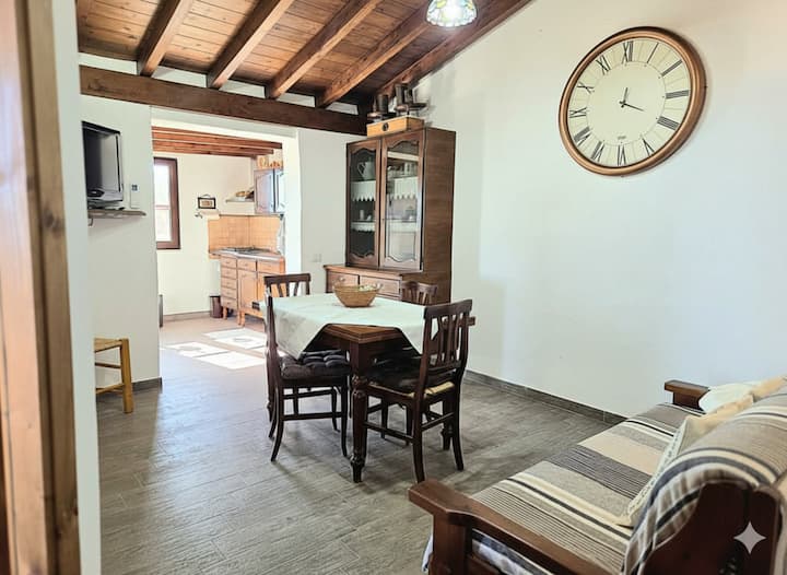 Vintage- S'arrosa De Monti- Villaputzu - San Vito