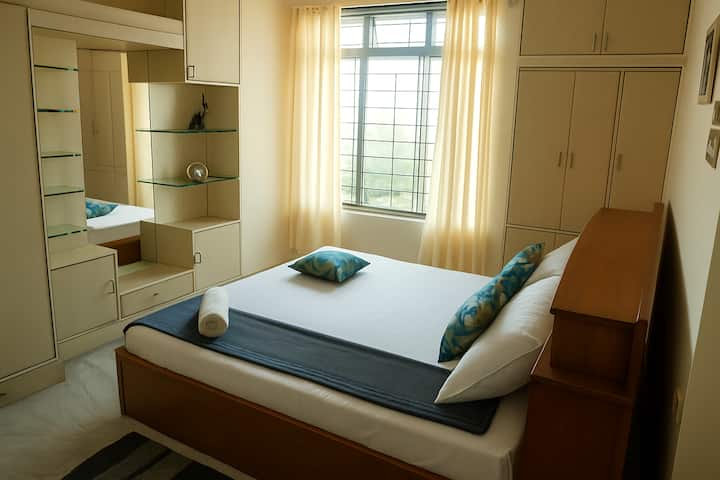 Rooftop Cityscape Inn(a Luxurious Retreat) - Guwahati