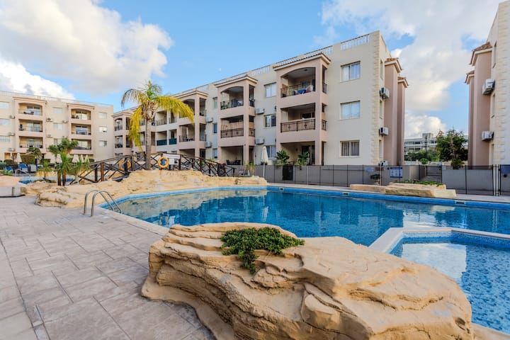 Estéa • Maya's Holiday Apartment - Paphos