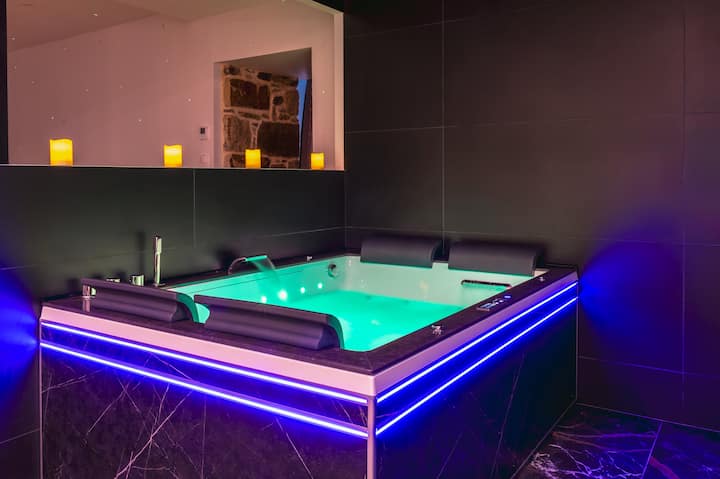 La Parenthèse Sensuelle - Love Room - フランス ブレスト