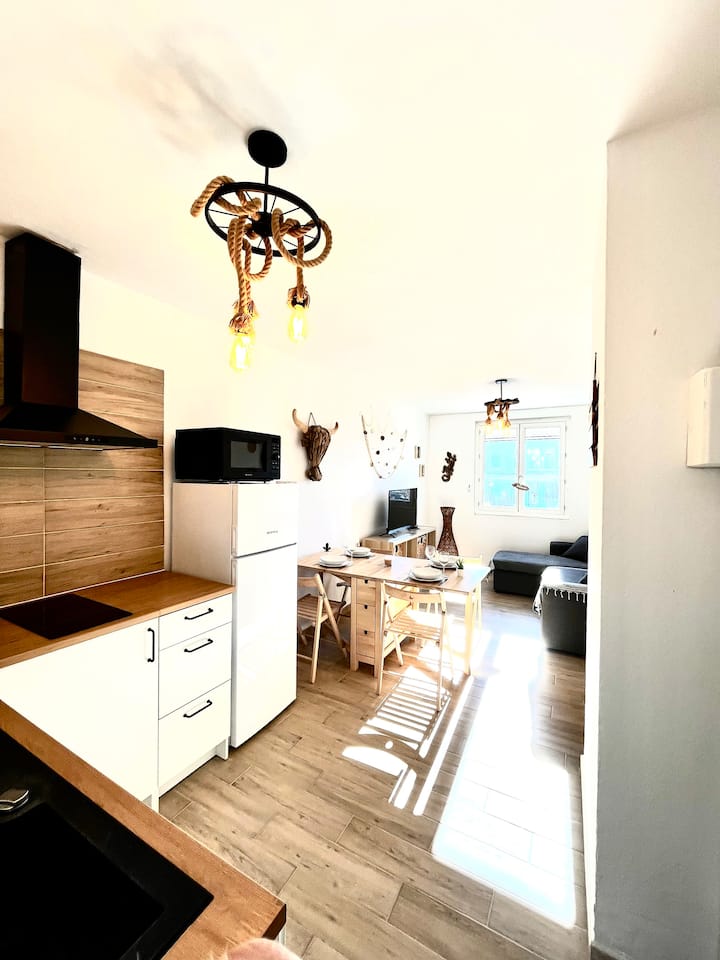 Charmant 2 Pièces Climatisé, Vue Mer - Saintes-Maries-de-la-Mer