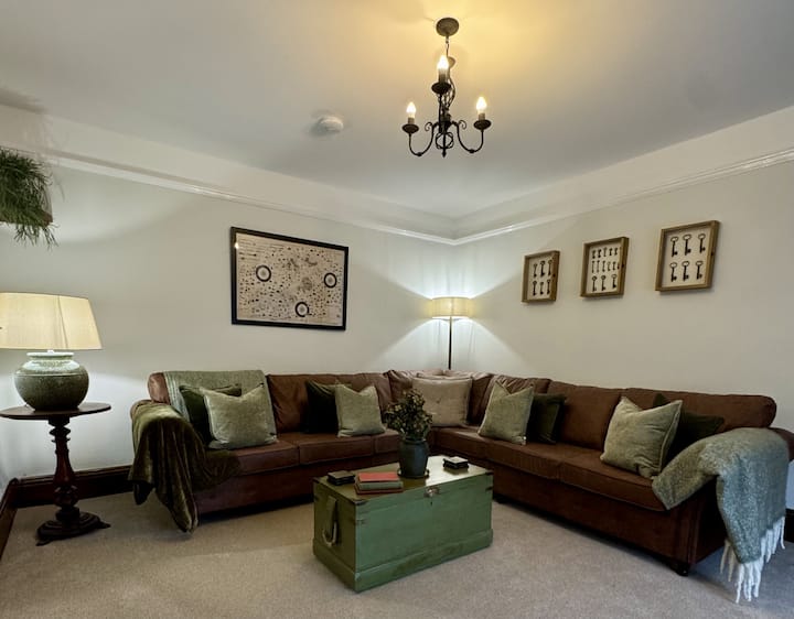 Coastal Home Steps From The Sea - Isles of Scilly