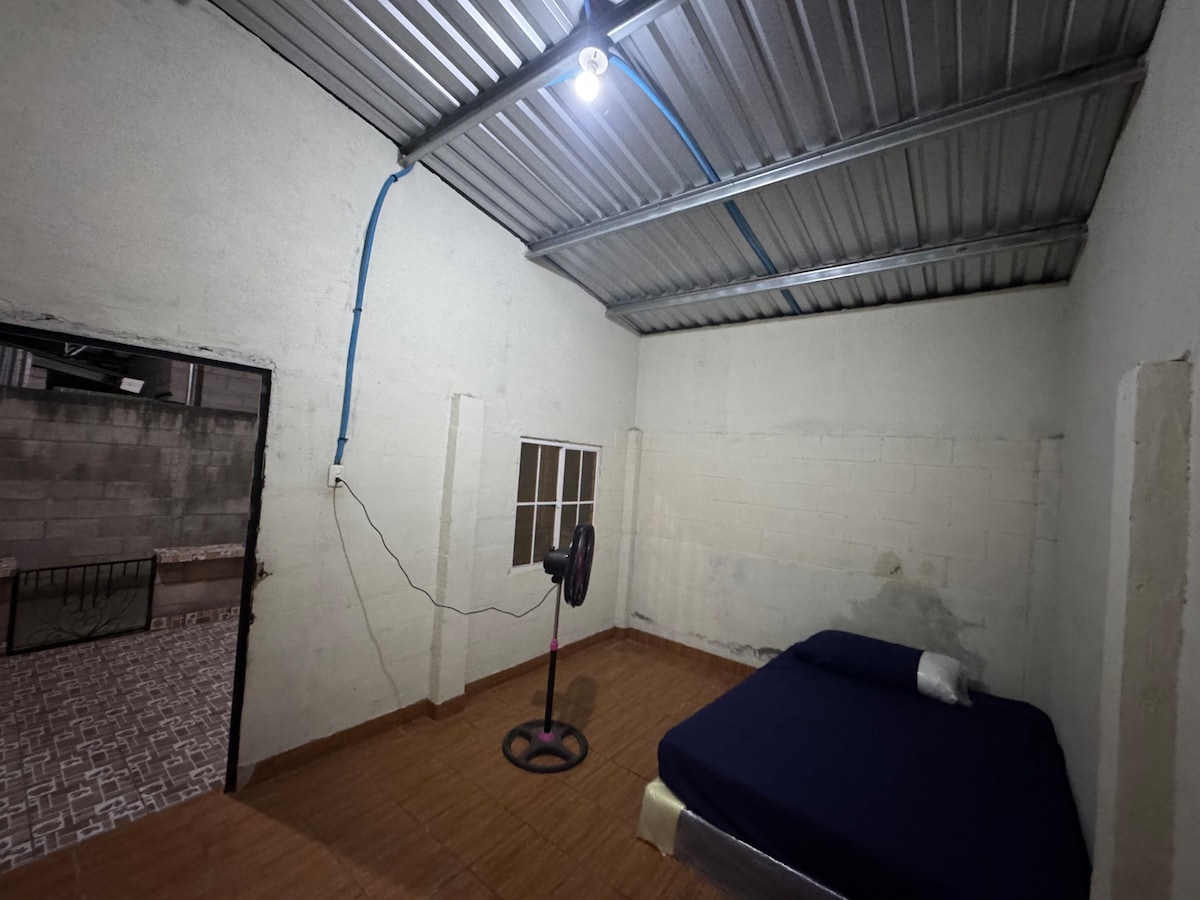 Escapade à la plage! Vie nocturne sur la magnifique Costa del Sol ...