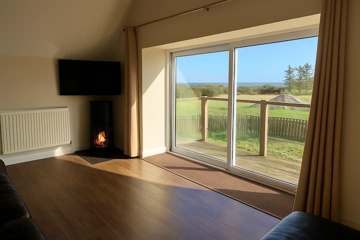 Cuthbert Cottage - Stunning Coastline Views - Bamburgh