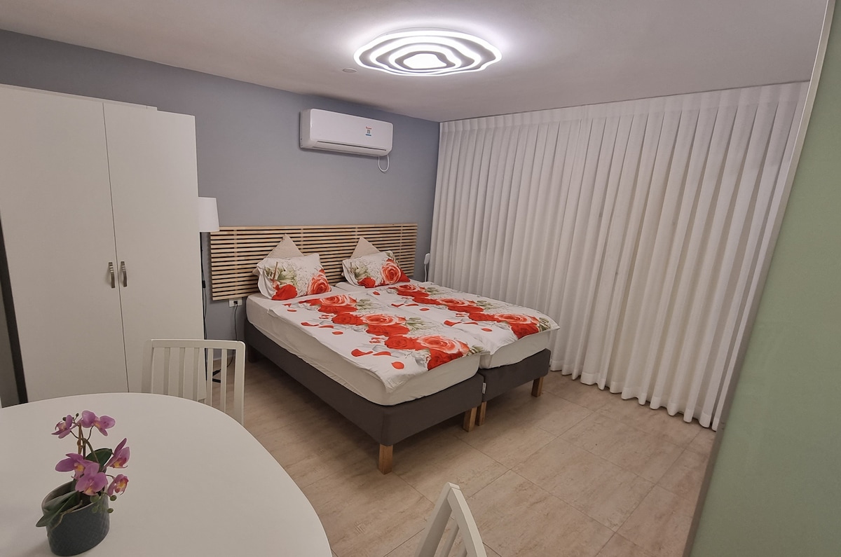 Banana unit - Airbnb