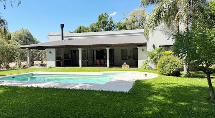 Casa En Barrio Parque Avambae - San Nicolás de los Arroyos