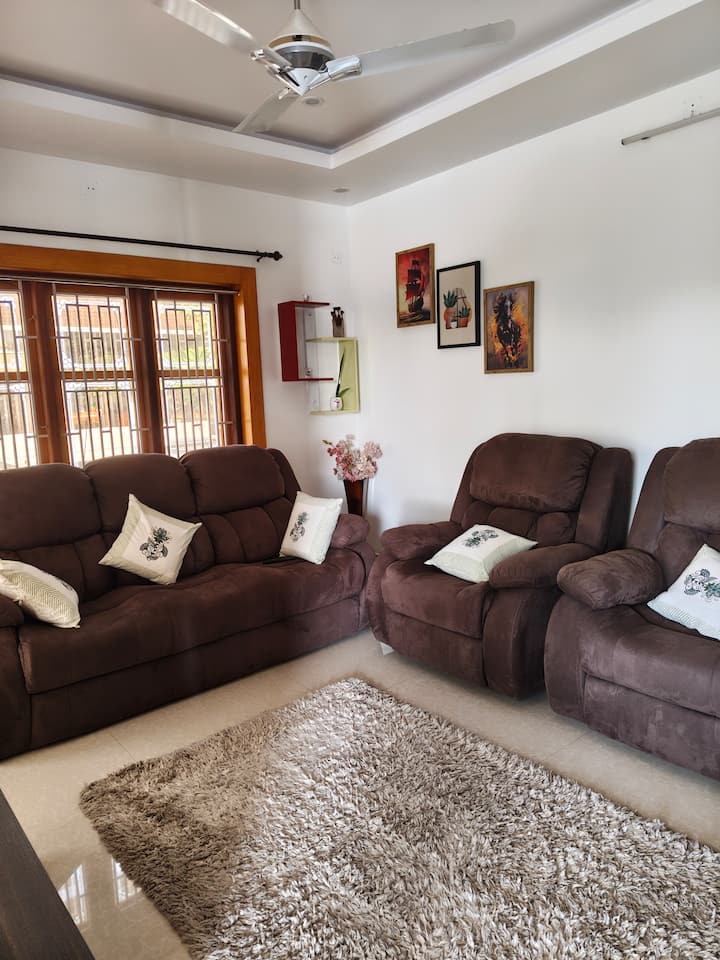 Retreat Rivera,where Serenity Meets The River. - Thalassery