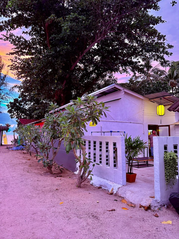 Original Beach House Bungalow 19 - Ko Lanta