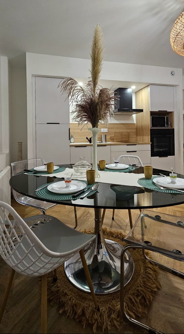 Appartement T2 Avec Place De Parking Privé. - Yzeure