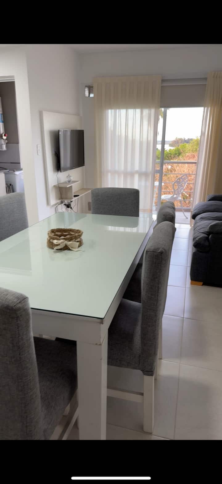 Departamento Con Vista Al Río - Colón