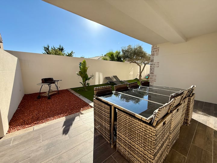 Rez De Jardin Proche De La Mer - Sausset-les-Pins