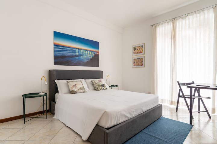 Charming Bright Flat Near Cenisio Via Stilicone - Milan