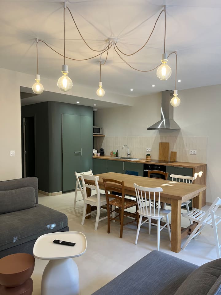 Chez Louise Et Léo - Aigues-Mortes