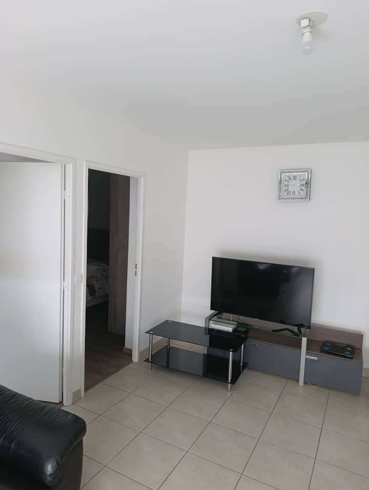 Chambre Dans Un Appartement Calme Et Bien Situé. - Brétigny-sur-Orge