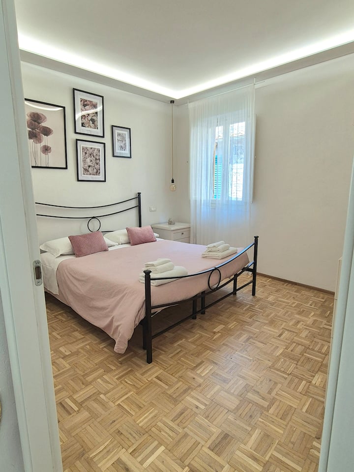 Casa Agata: Attico Nel Centro Storico Di Cortona - Cortona