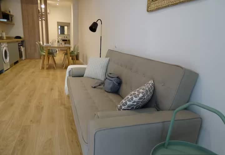 Apartment Near To City Center And Turia's Garden - Valencia Airport (VLC)