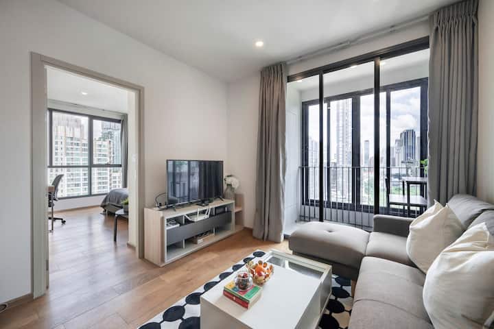 2 Bedrooms Nice View Central Of Bangkok Skyline - Bangkok