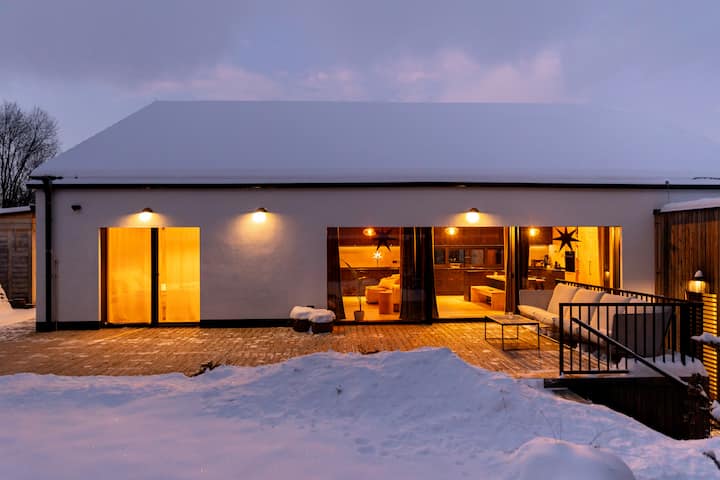 Earthen • Natural Luxury Family Retreat + Sauna - Liptovský Mikuláš