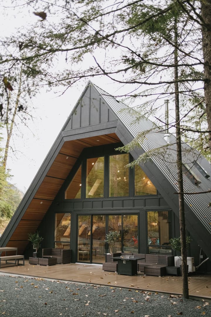 A Frame In The Woods - Kanada