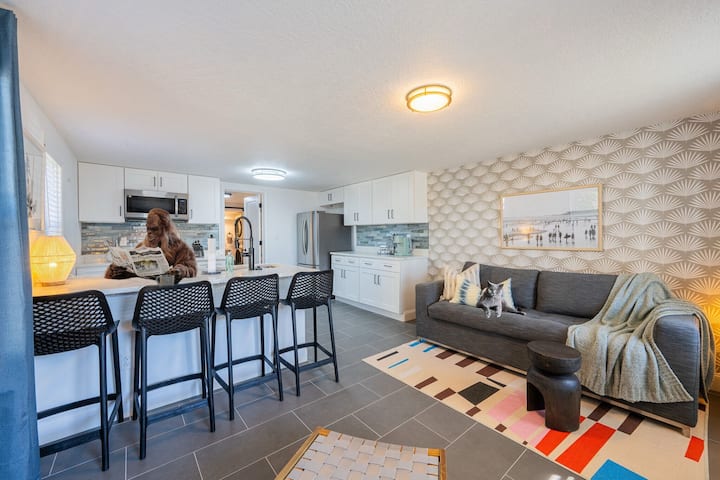 Beachside Bliss – Walk To Ocean & Restaurants - 傑克遜維爾海灘