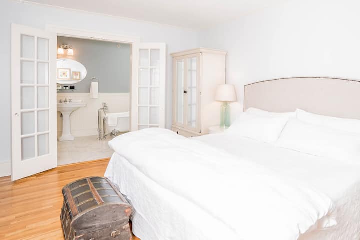 202 - Destiny Garden Suite - Lewisburg, WV