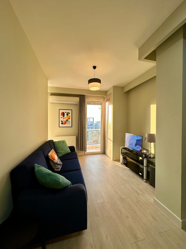 Tatil Köyü Gibi, Havuzlu Ve Güvenlikli Sitede, Gym - Buca