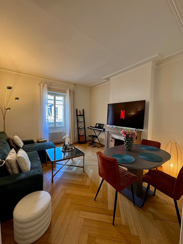 Genève Centre, 1 Chambre Bord Du Lac - Geneva