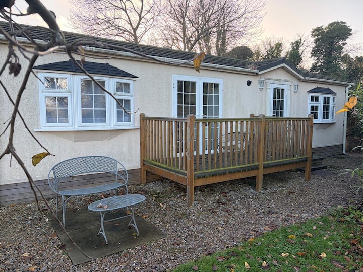 Cosy Calm Cabin - Campton