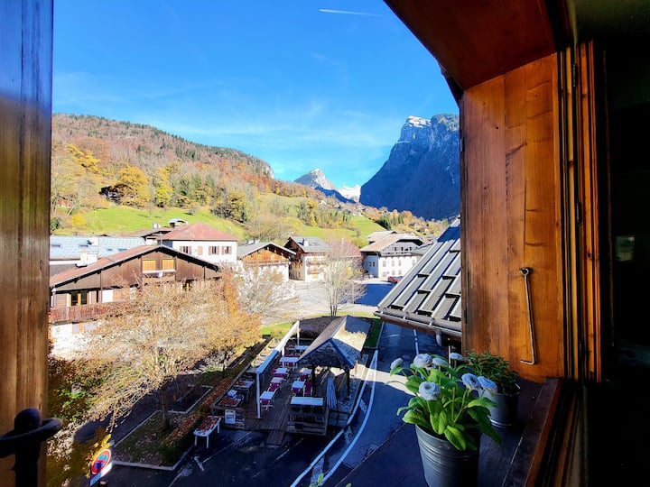 2 Bedroom Apartment; 2 Bathrooms; Village Center - Sixt-Fer-à-Cheval