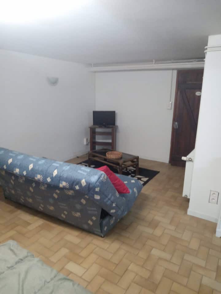 Petit Coin Tranquille Et Au Calme A Crissey - Chalon-sur-Saône