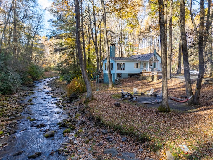 Creek Side Cabin On Pocono Creek - Tannersville, PA