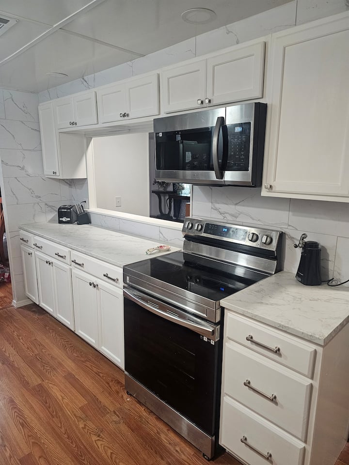 55+ Community Beautiful Neighborhood In Cul De Sac - Mesa, AZ
