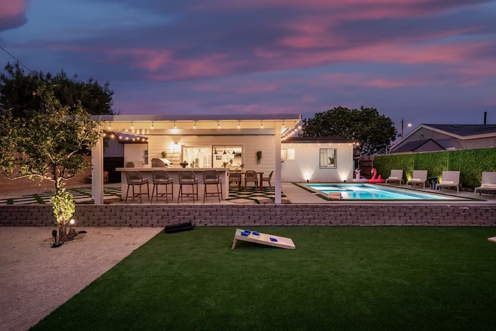 New Lux Resort Pool Farmhouse Oc Disneyhome - Anaheim, CA