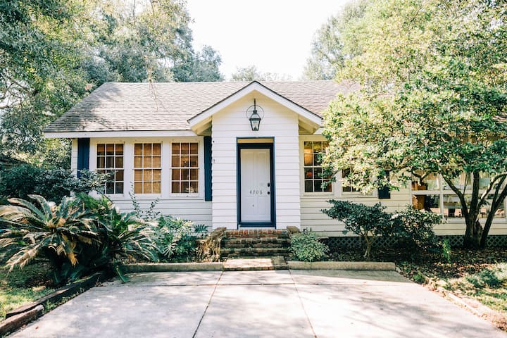 The Tiger's Den At University Hills - Baton Rouge, LA