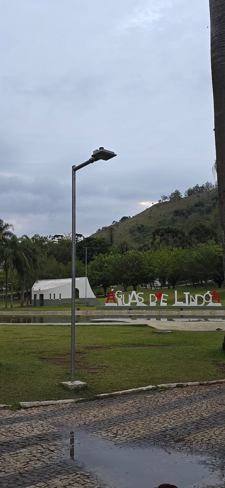 Apartamento Ao Lado Do Lago De ÁGuas De Lindóia - Águas de Lindoia