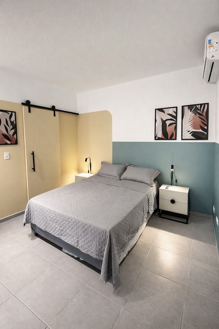 Kitnet No Embaré|quadra Da Praia+garagem Coletiva - Santos