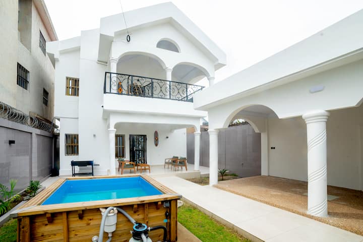 Villa Rosette – Calme, Confort & Services Premium - Lomé