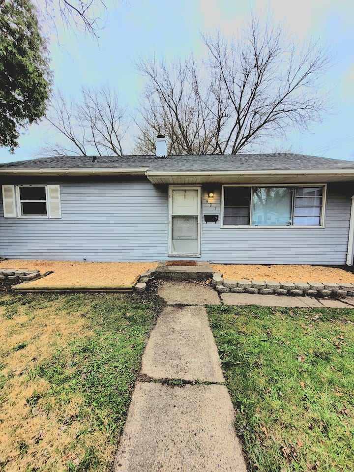 The Blue House Nook - Lansing, MI