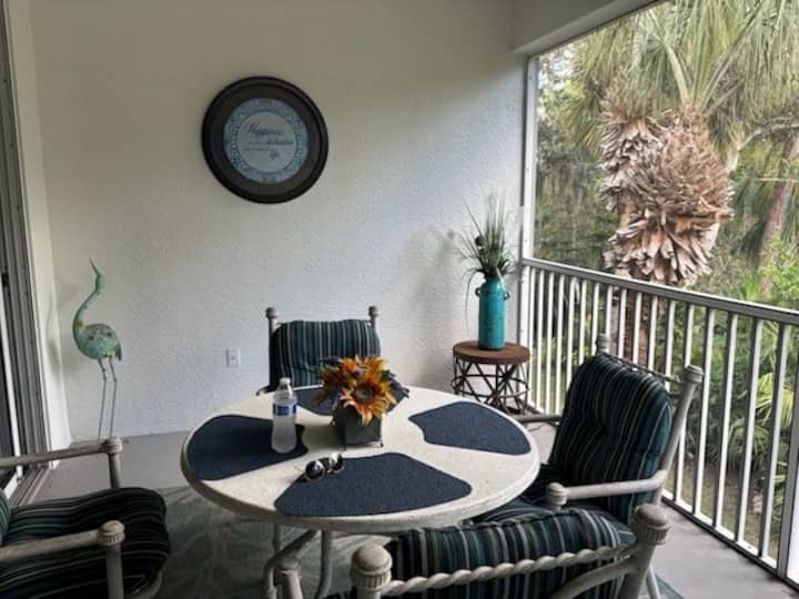 Colonial Country Club! 30 Day+ Rentals Only - Fort Myers, FL