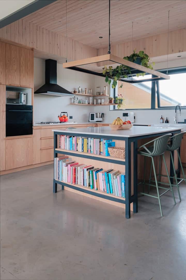 Iluminada Y Acogedora Casa En Condominio. - Puerto Varas