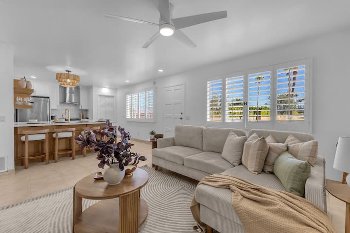 Desert Oasis: Condo Near El Paseo & Tennis Garden - Palm Desert, CA