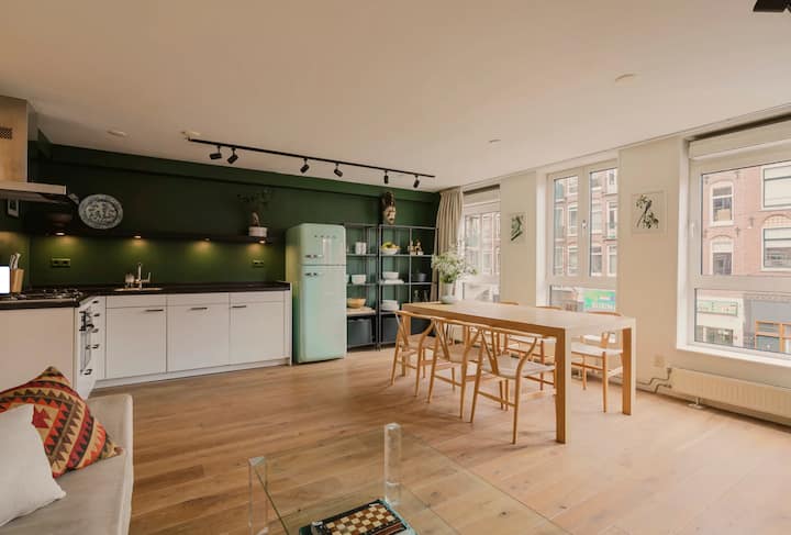 Retro-chic Luxury Apartment In Amsterdam Oud-west - Amsterdam