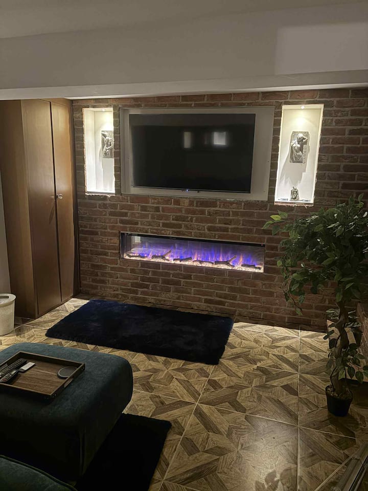 Wonky 2– A Cosy Hideaway In The Heart Of Cheshire - イギリス マックルズフィールド