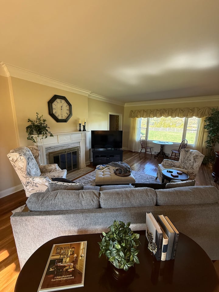 Charming Riverside Getaway In Carrollton, Ky - Ghent, KY