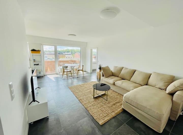 Bright 1br Flat With Private Terrace - Luxembourg